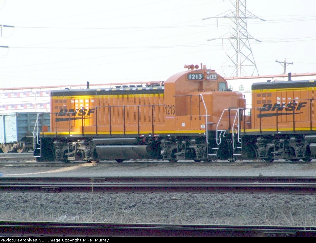 BNSF 1213